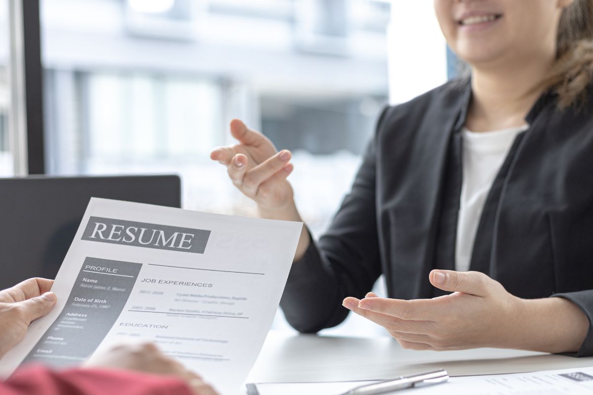 New Job? Four Ways to Improve Your Salary Offer - Career Solvers New Job? Four Ways to Improve Your Salary Offer - Career Solvers